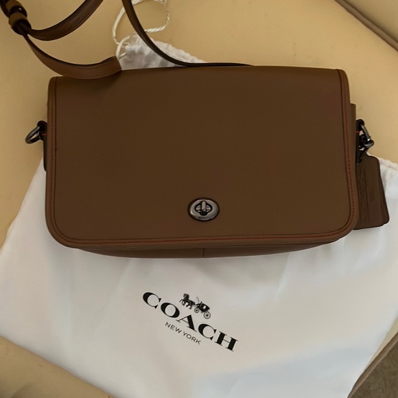 Coach | Bags | Coach Dinky Crossbody Bag Nwot | Poshmark